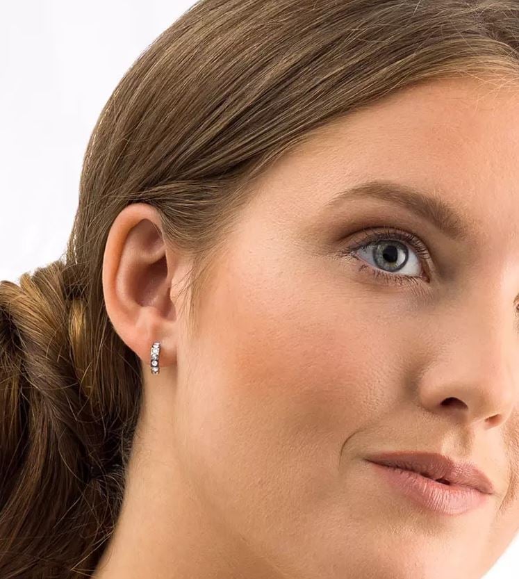 Köp Blomdahl Örhängen NT Pendant Brilliance Curved 10 mm 1 p | Apohem